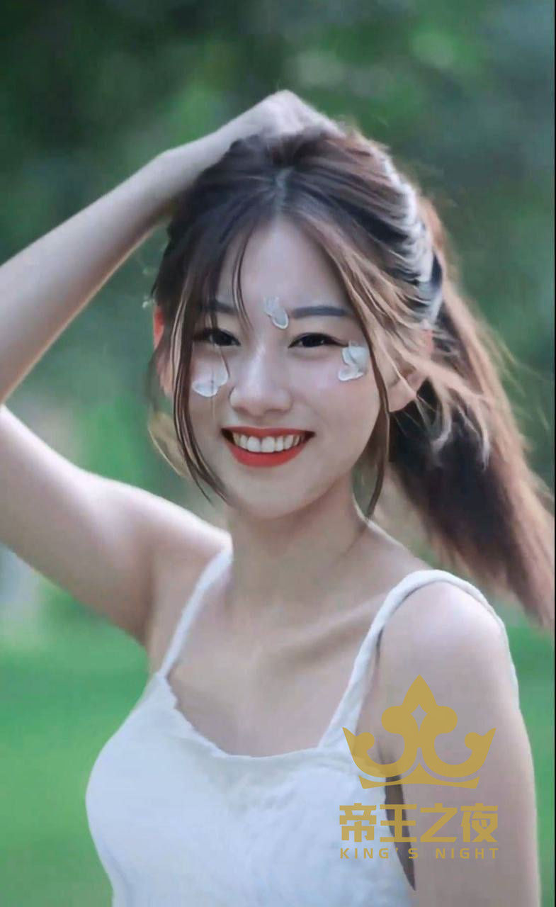 👑 🔥🔥🔥 👉伦敦帝王之夜独家首发 Ashley 00年后 160cm 45kg 真🐻C🆕🔥🔥🔥 - 帝王之夜