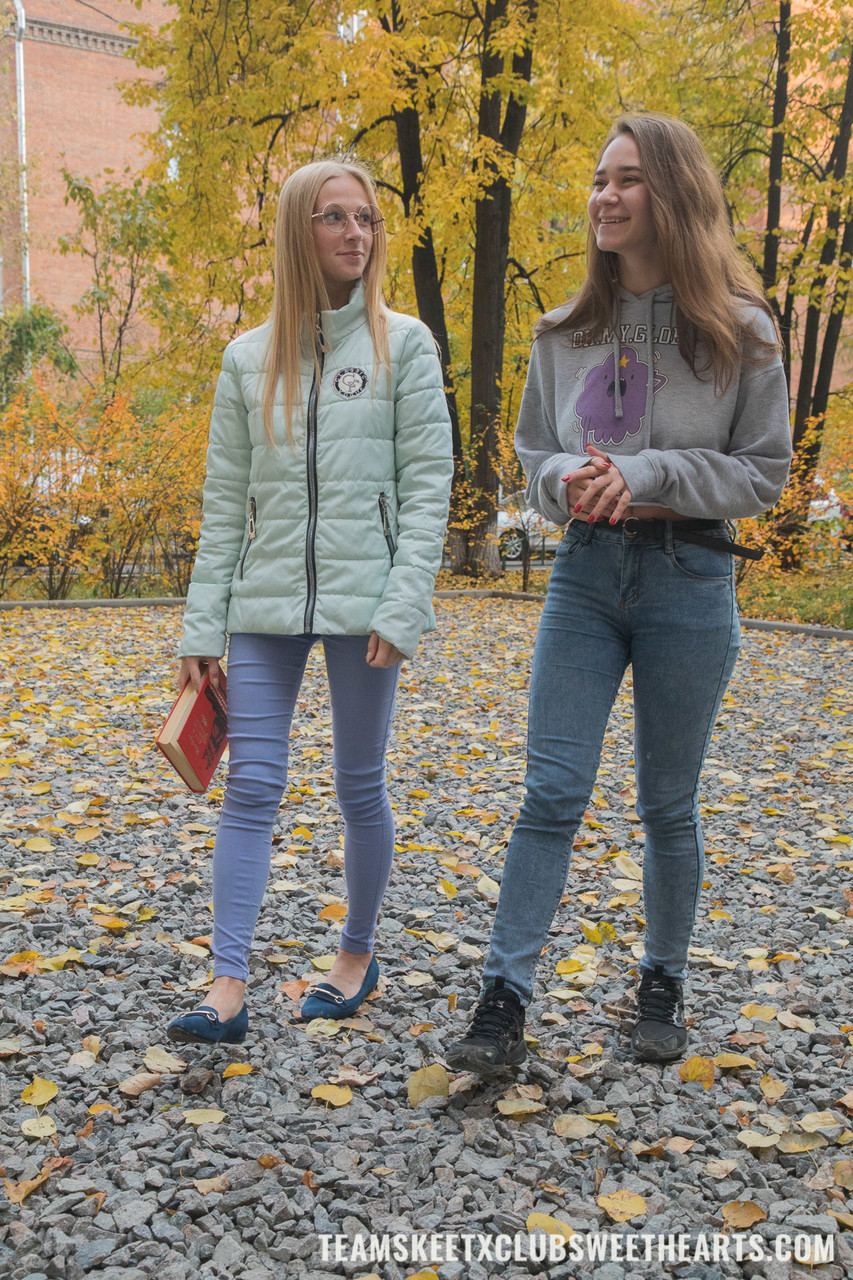 Naughty teens Elizabeth Evans(20P) - 性趣贴图